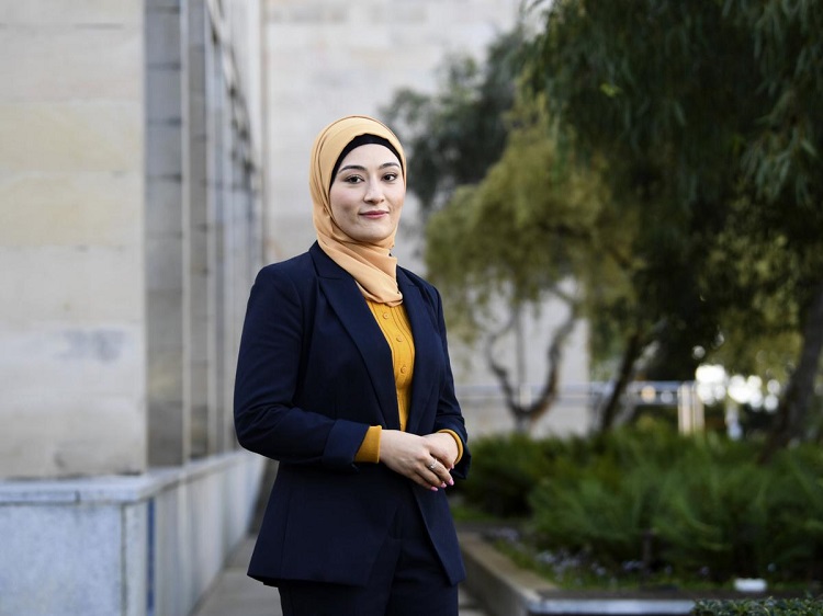 Fatima Payman, Senator Muda Australia yang Bangga Berhijab - Media Islam
